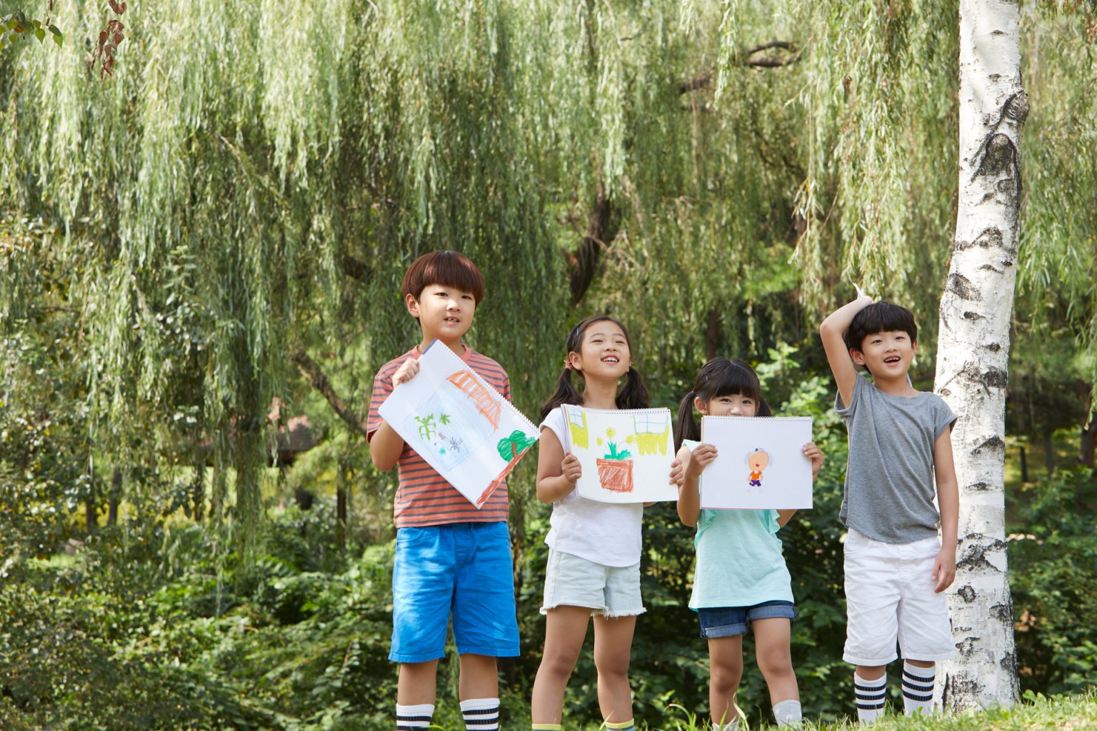 6 Aktivitas di Rumah yang Bisa Meningkatkan Kreativitas Anak - AnakBisa