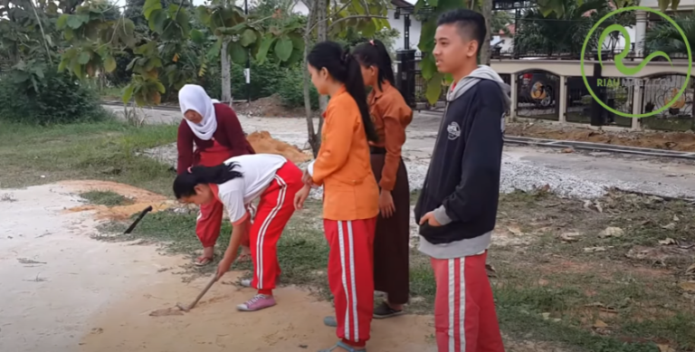 Kayu Malele - AnakBisa