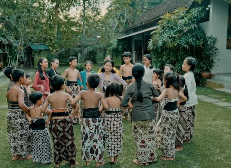 Permainan Tradisional Jamuran dari Pulau Jawa - AnakBisa