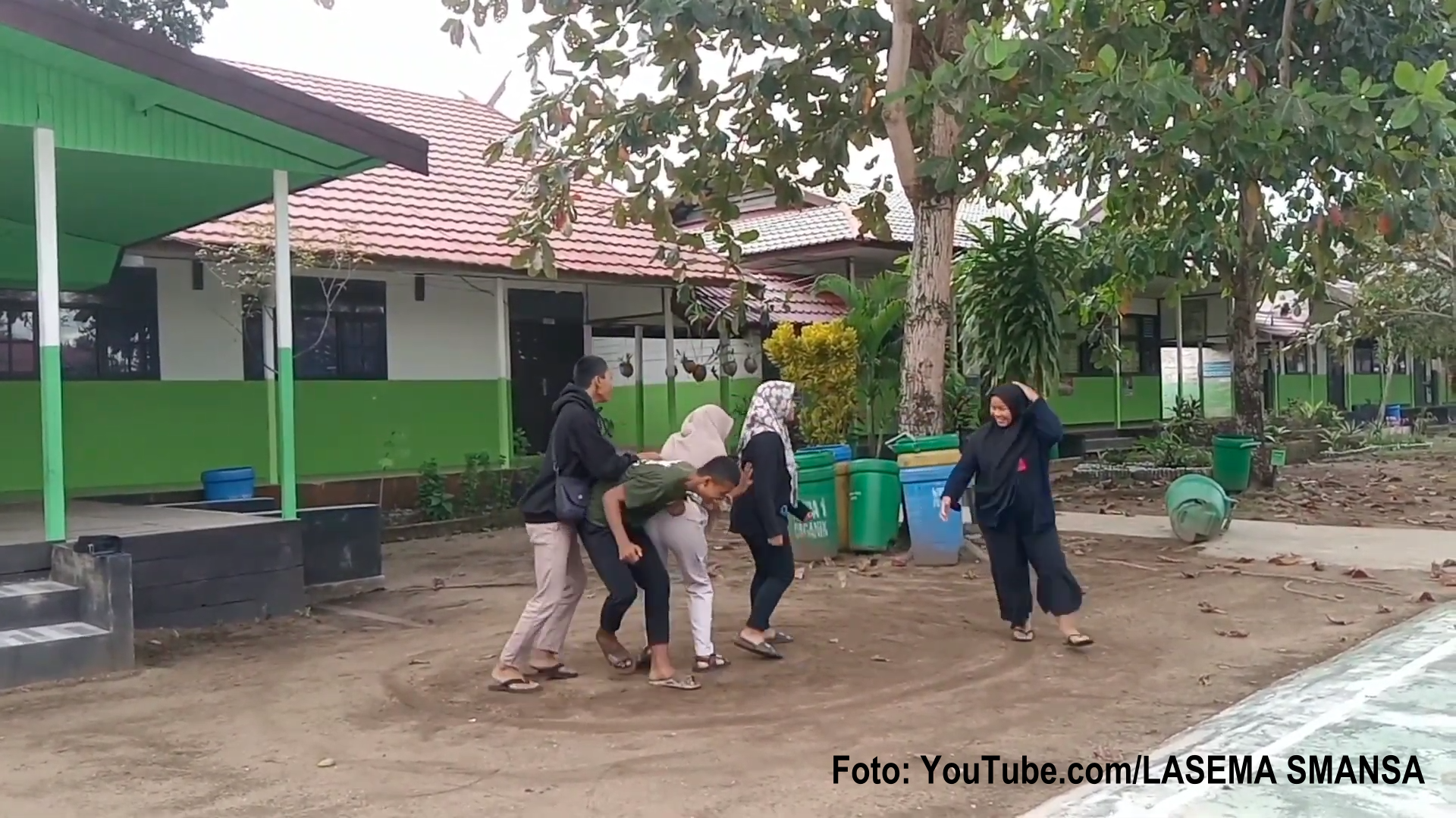Permainan Tradisional dari NTB, Kudung - AnakBisa